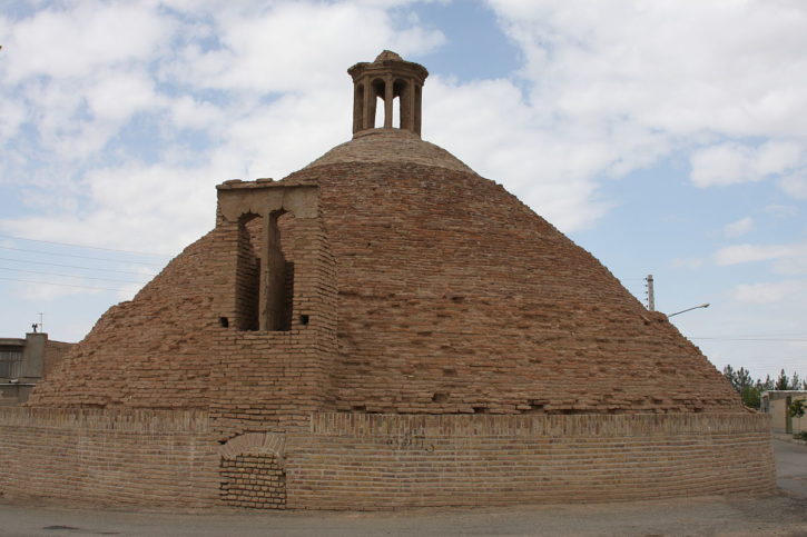 Ab anbar: the perfect traditional water reservoir | The Vintage News