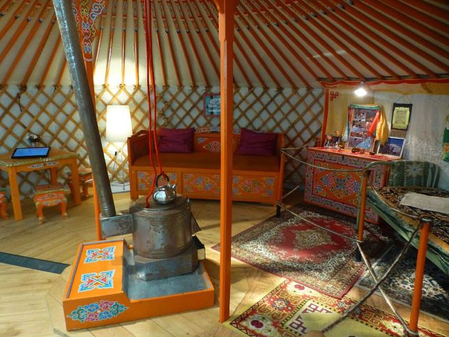 Yurts: Dwellings used by Hun warriors and the nomadic tribes of the ...