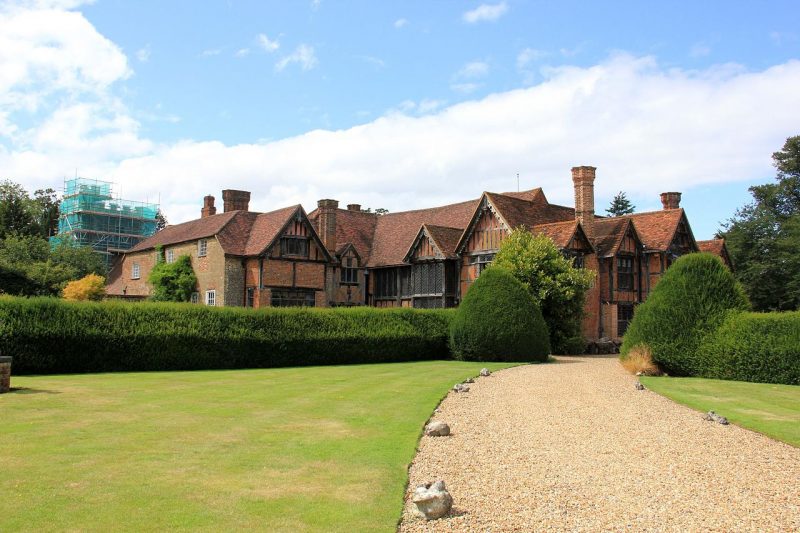 The Dorney Court is one of the most remarkable Tudor Manor Houses in ...