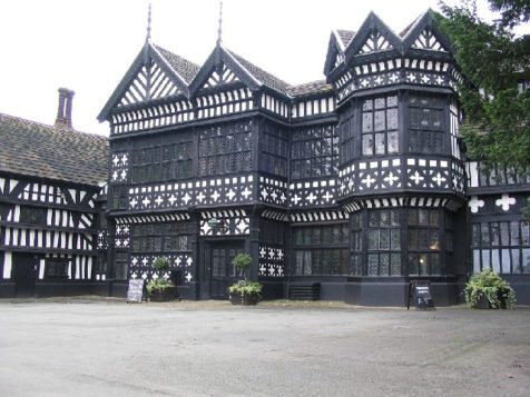 Bramall Hall: Оne of the most beautiful Tudor manor houses from the ...