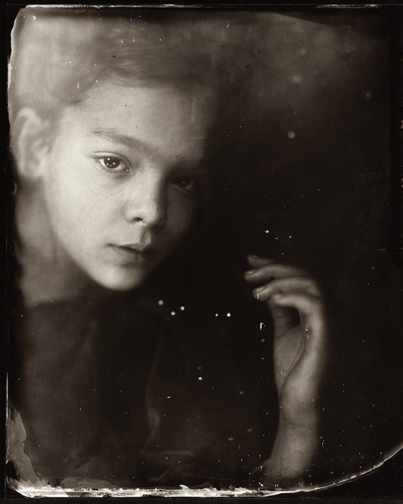 Spanish photographer uses 166-year-old technique to create mesmerizing ...