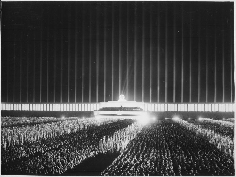 Swimming in searchlights: The cathedral of light of the Nazi rallies ...