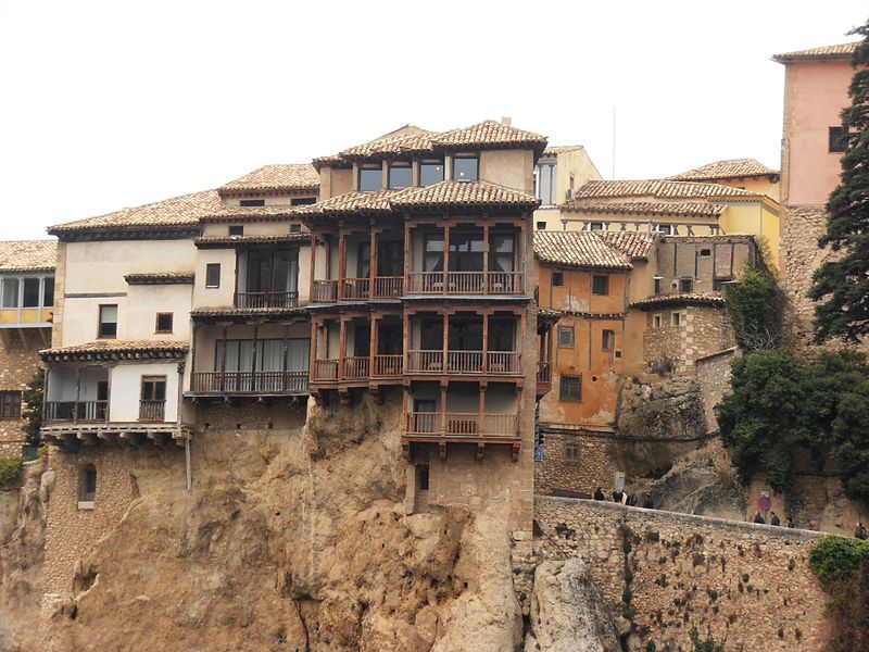 The Hanging Houses of Cuenca, a harmony between nature and architecture ...