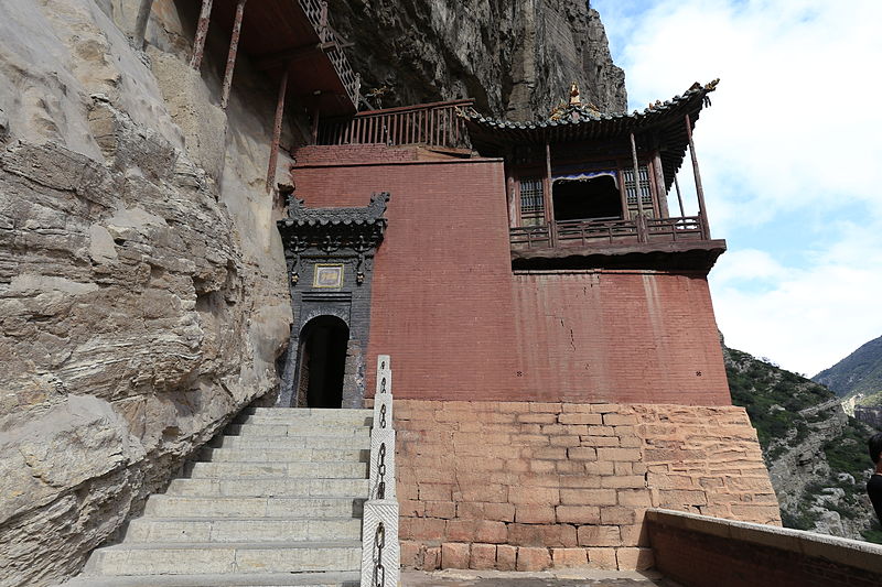 The Hanging Monastery in China: A rare piece of architecture and one of ...