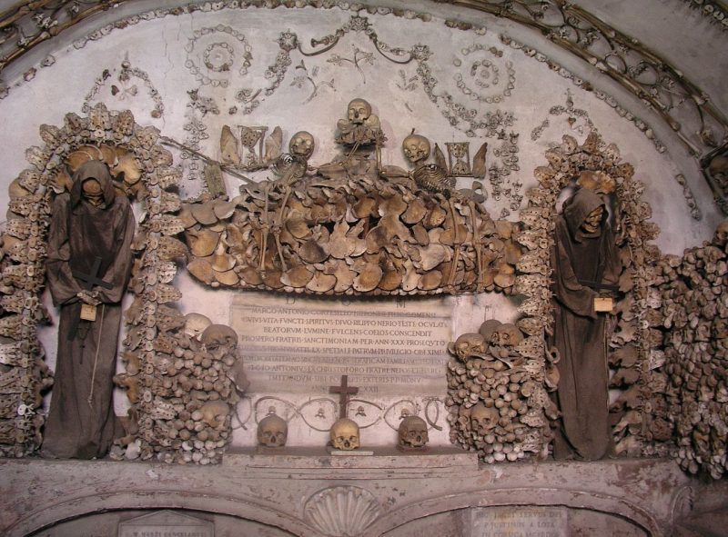The bones of over 4,000 Capuchin friars are on display in a church in ...
