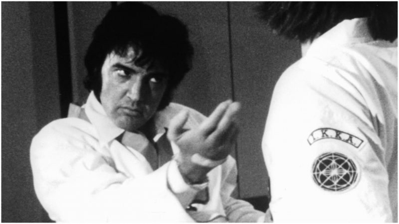 The Embarrassing Demise of Elvis - Factors which Led to that Fateful ...