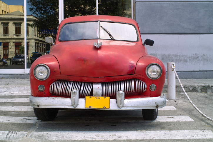 Cuba's vintage car culture in pictures | The Vintage News