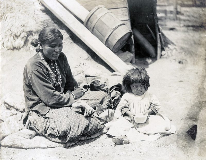 Photos: Navajo Native Americans | The Vintage News
