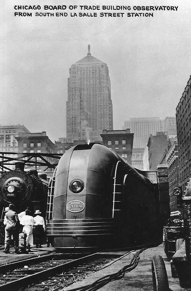 Futuristic Photos of Streamlined Art Deco Trains from the 1930s | The ...