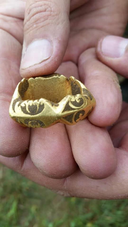 Treasure - Roman Gold Ring Found with a Metal Detector in an English ...