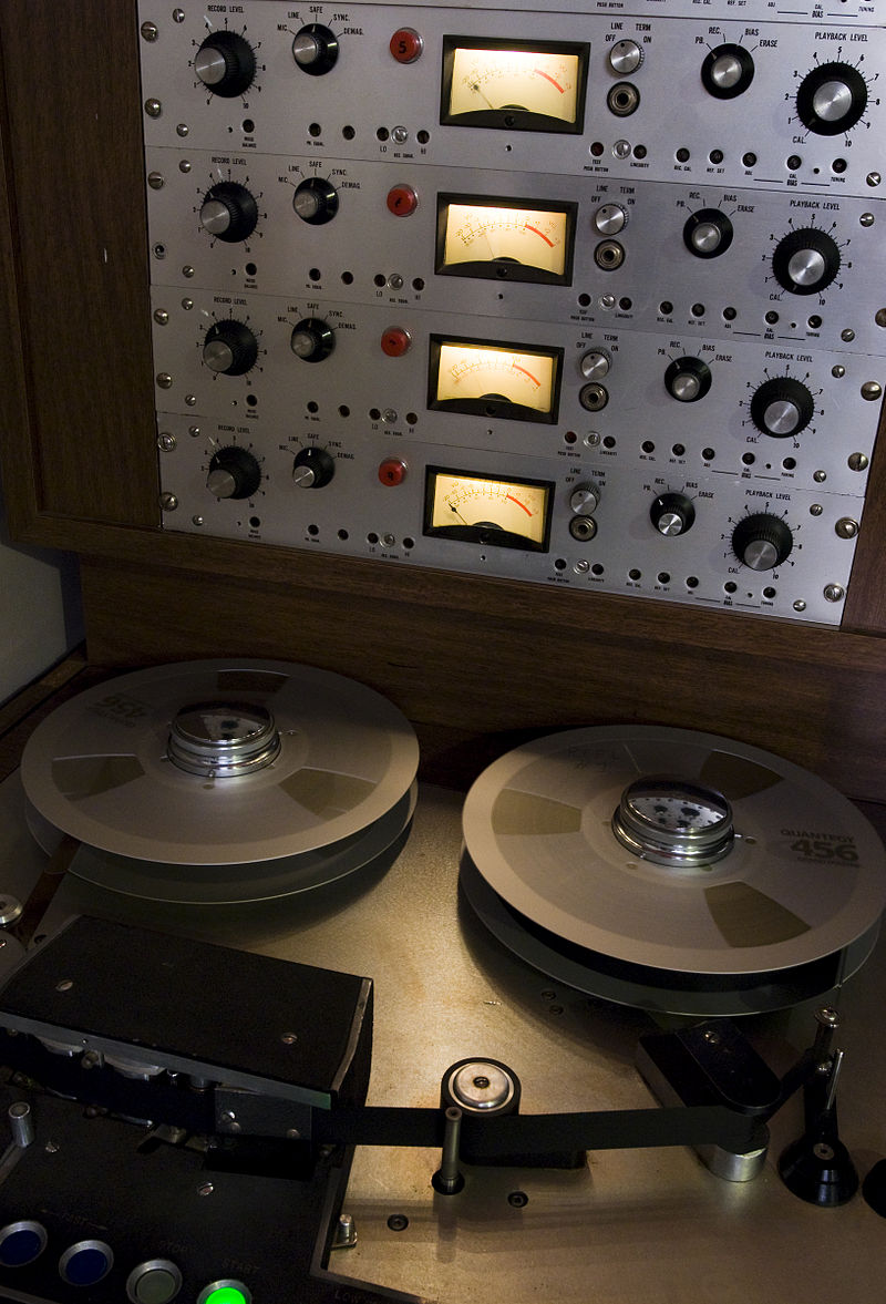 Unexpected Technologies that Reinvented Popular Music | The Vintage News
