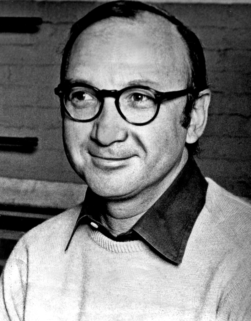 Neil Simon, Legendary American Playwright, Passes Away at 91 | The ...