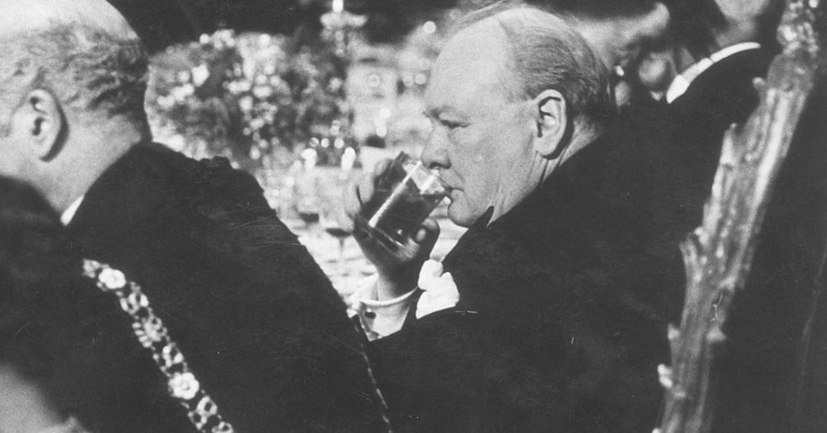 The 8 Most Famous 'Functioning Alcoholics' in History | The Vintage News