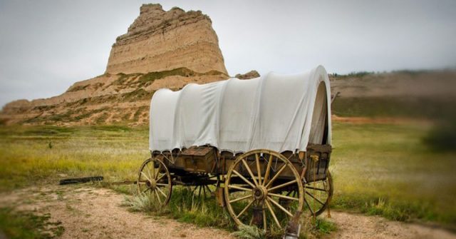 Goin' Out West! The Oregon Trail as it Looks Today | The Vintage News