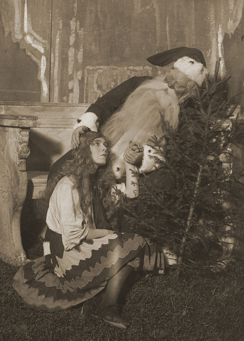 Vintage Photos of Santa Claus that Look Totally Bizarre (and ...