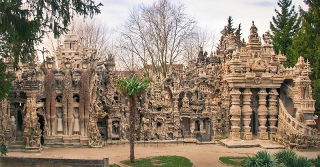 An Incredible Palace Made Entirely out of Pebbles | The Vintage News