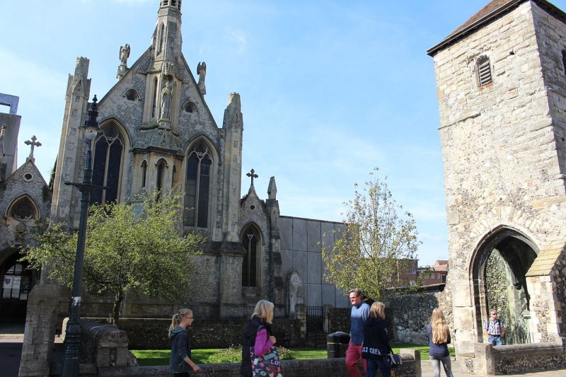 A Walk Through History - The Ancient Pilgrimage Route from Canterbury ...