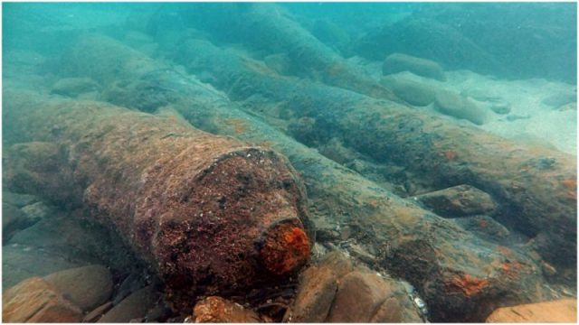 Hand Grenades and Cannons Found in the Wreck of a 17th Century Pirate ...