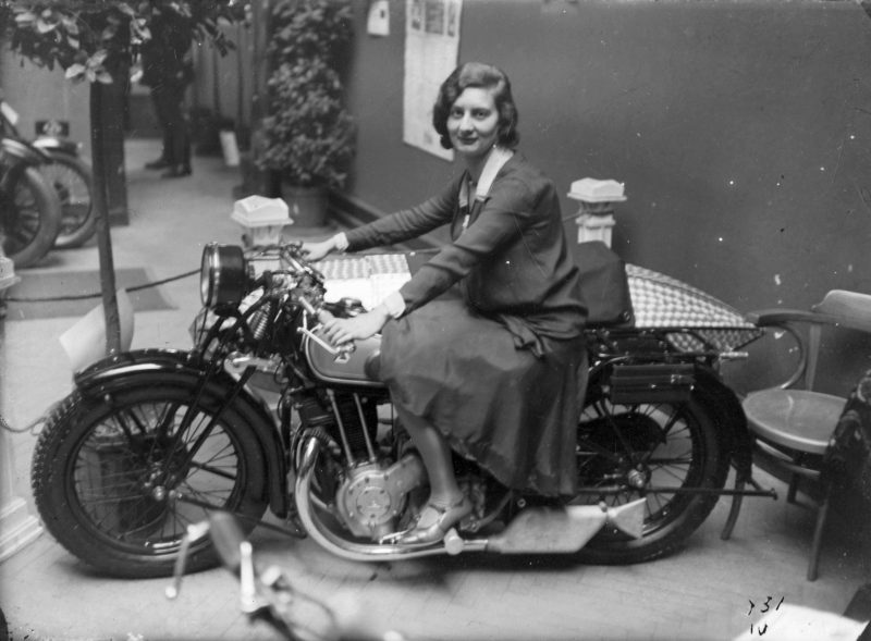 America's First All-Female Motorcycle Club - Meet the 'Motor Maids ...