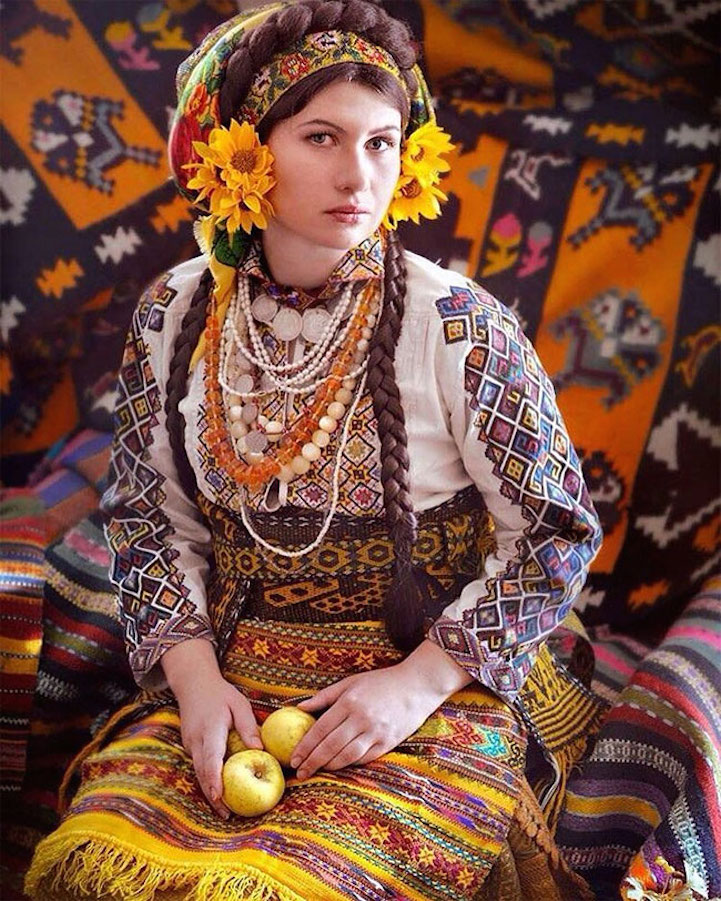 Ancient Ukrainian Headdresses are Making a Stunning Comeback | The ...