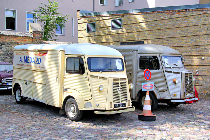 A Design Only a Mother Could Love: This Vintage Euro Van is Making a ...