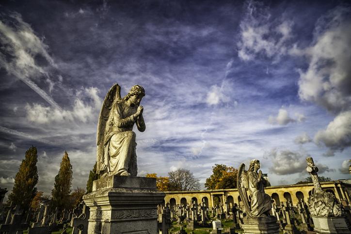 The story behind London's "Time-Traveling" Tomb | The Vintage News