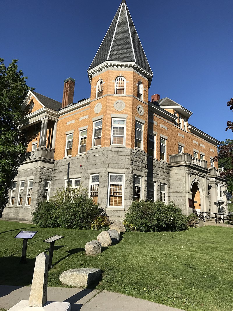 The Strange Library and Opera House Standing on the American-Canadian ...