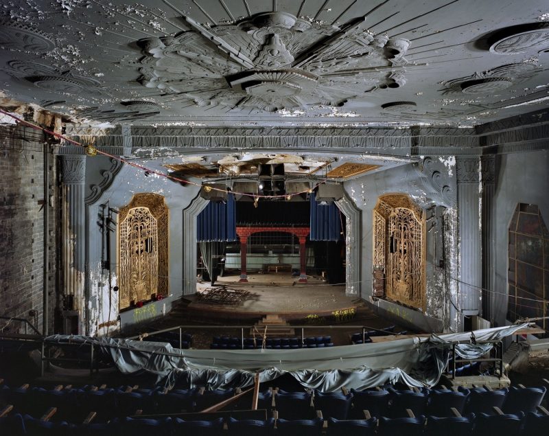 Beautiful Images: America's Grandest Movie Theathers Turned Into Gyms ...