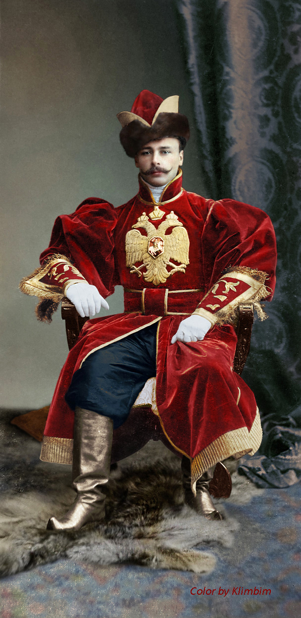 Dazzling Color Photos of the Legendary Romanov Costume Ball of 1903 ...
