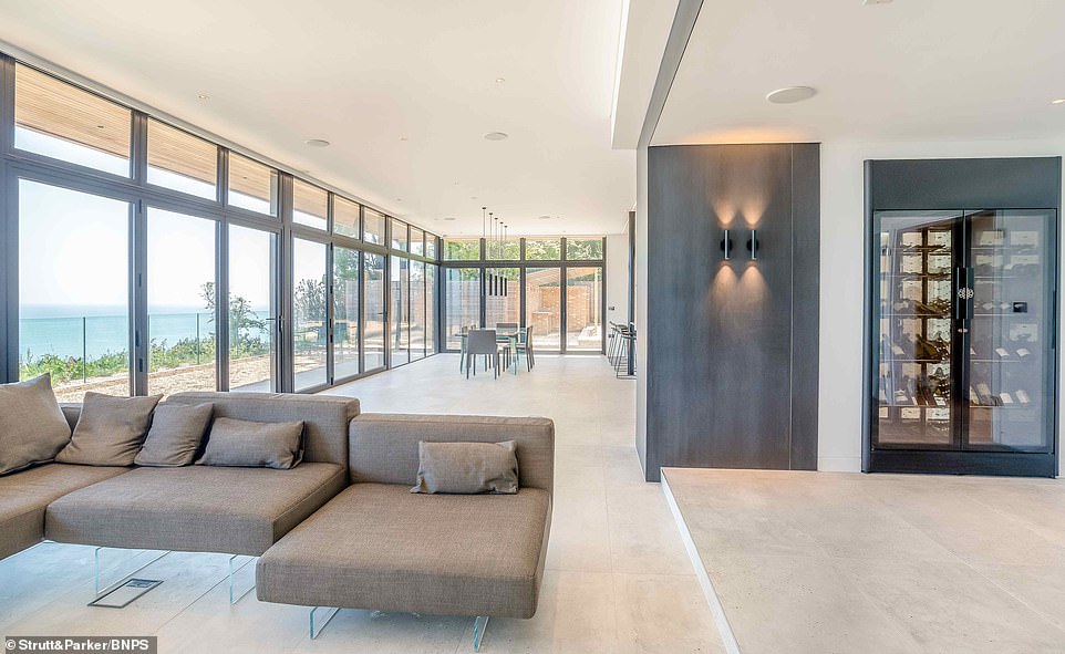 "Secret Agent" House for Sale Built where Britain Defended Against the ...