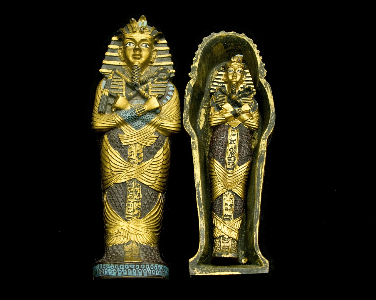 In Photos: The Weirdest Mummies of the World | The Vintage News