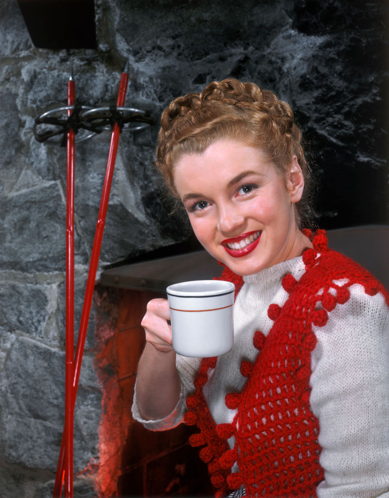 Norma Jeane's Transformation into Marilyn Monroe in Vibrant Color ...