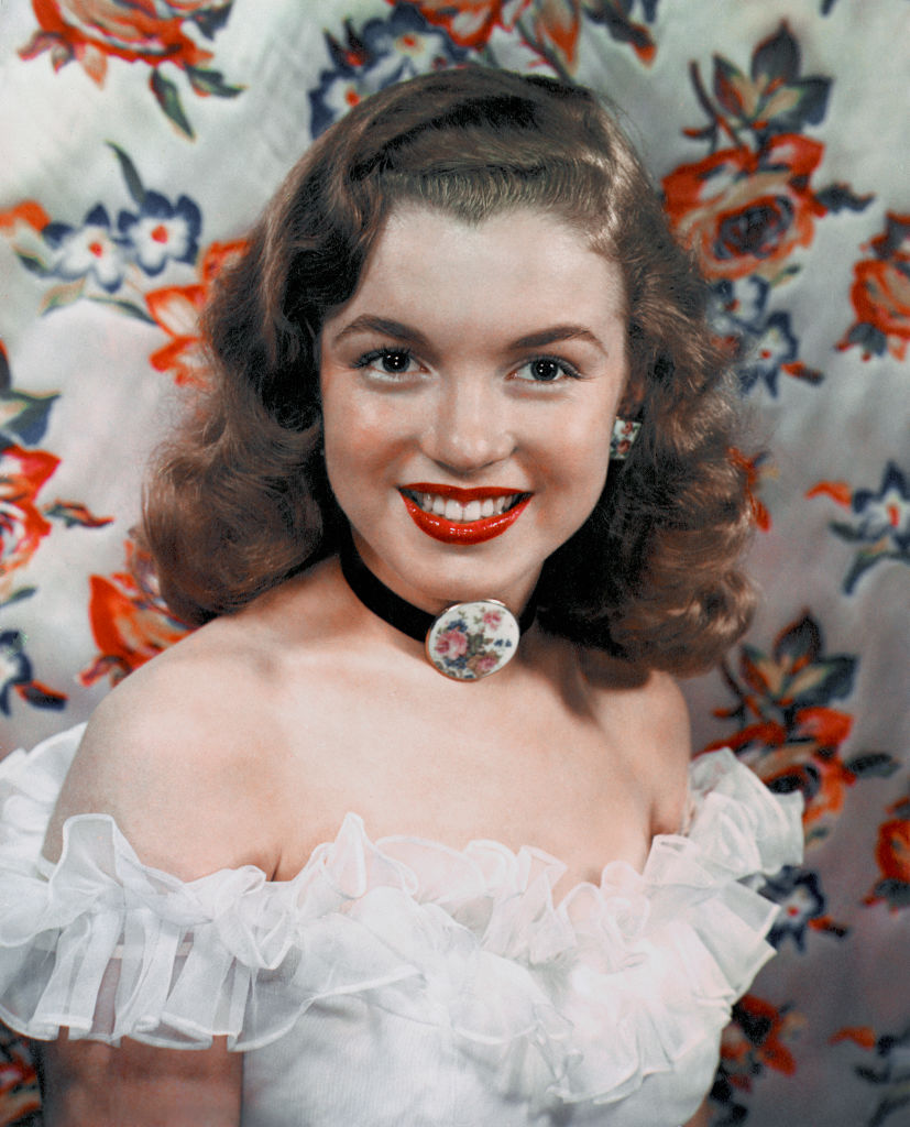 Norma Jeane's Transformation into Marilyn Monroe in Vibrant Color ...