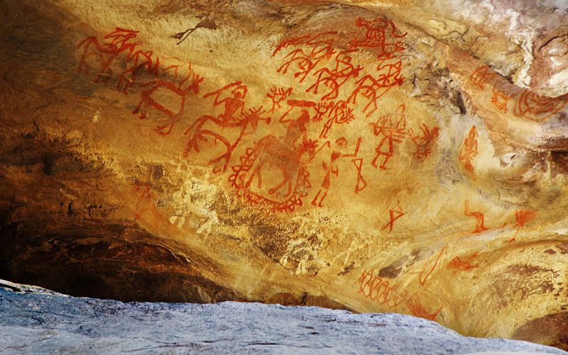 Tour Through the Most Stunning Prehistoric Cave Paintings in the World ...