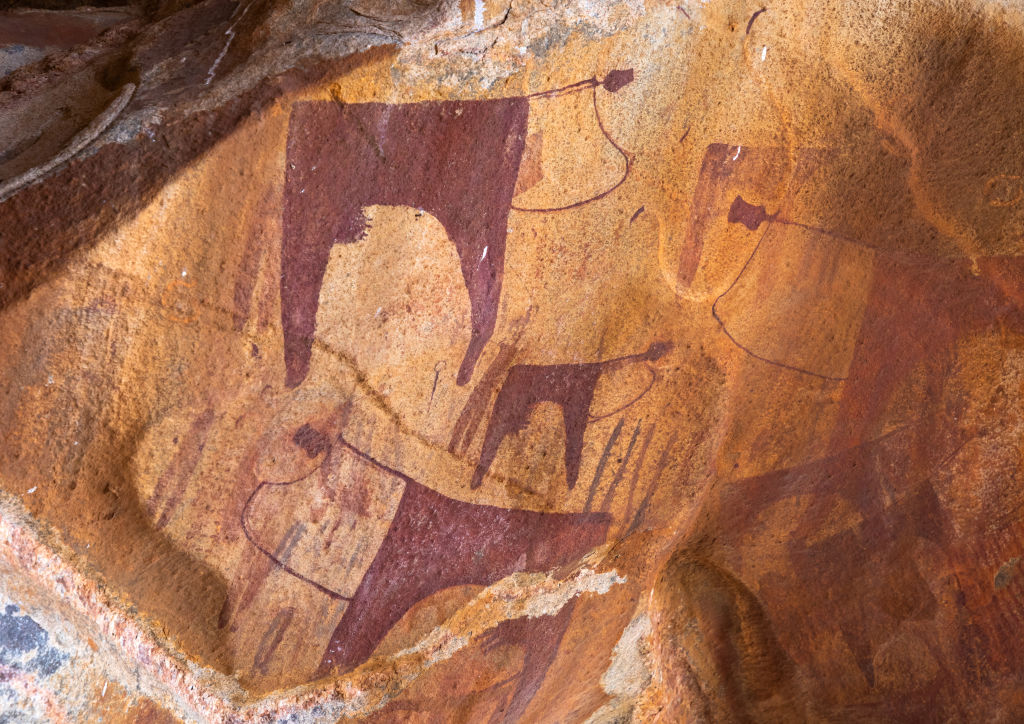 Tour Through the Most Stunning Prehistoric Cave Paintings in the World ...