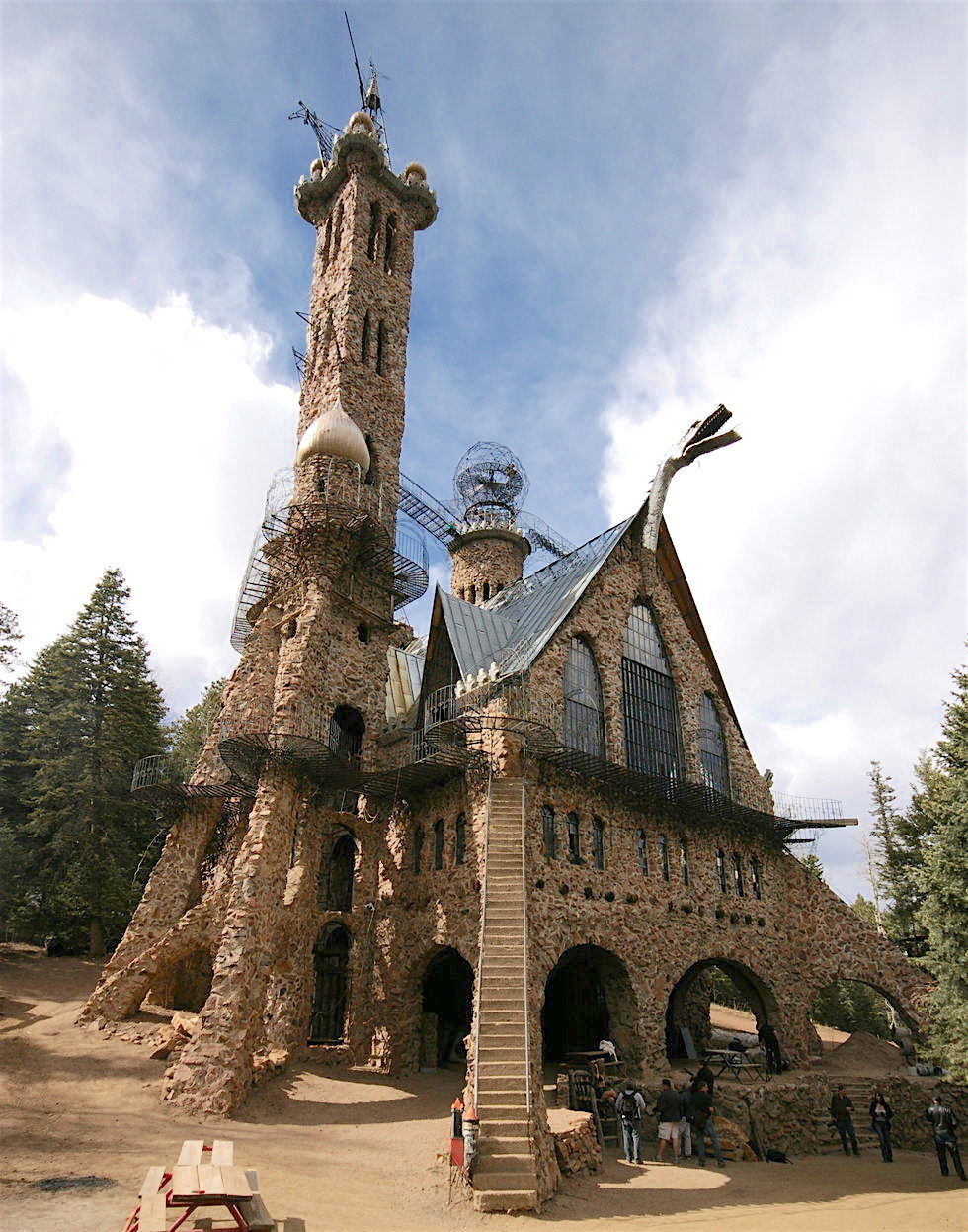 An Eclectic Array of Old American Castles Hiding in Plain Sight | The ...