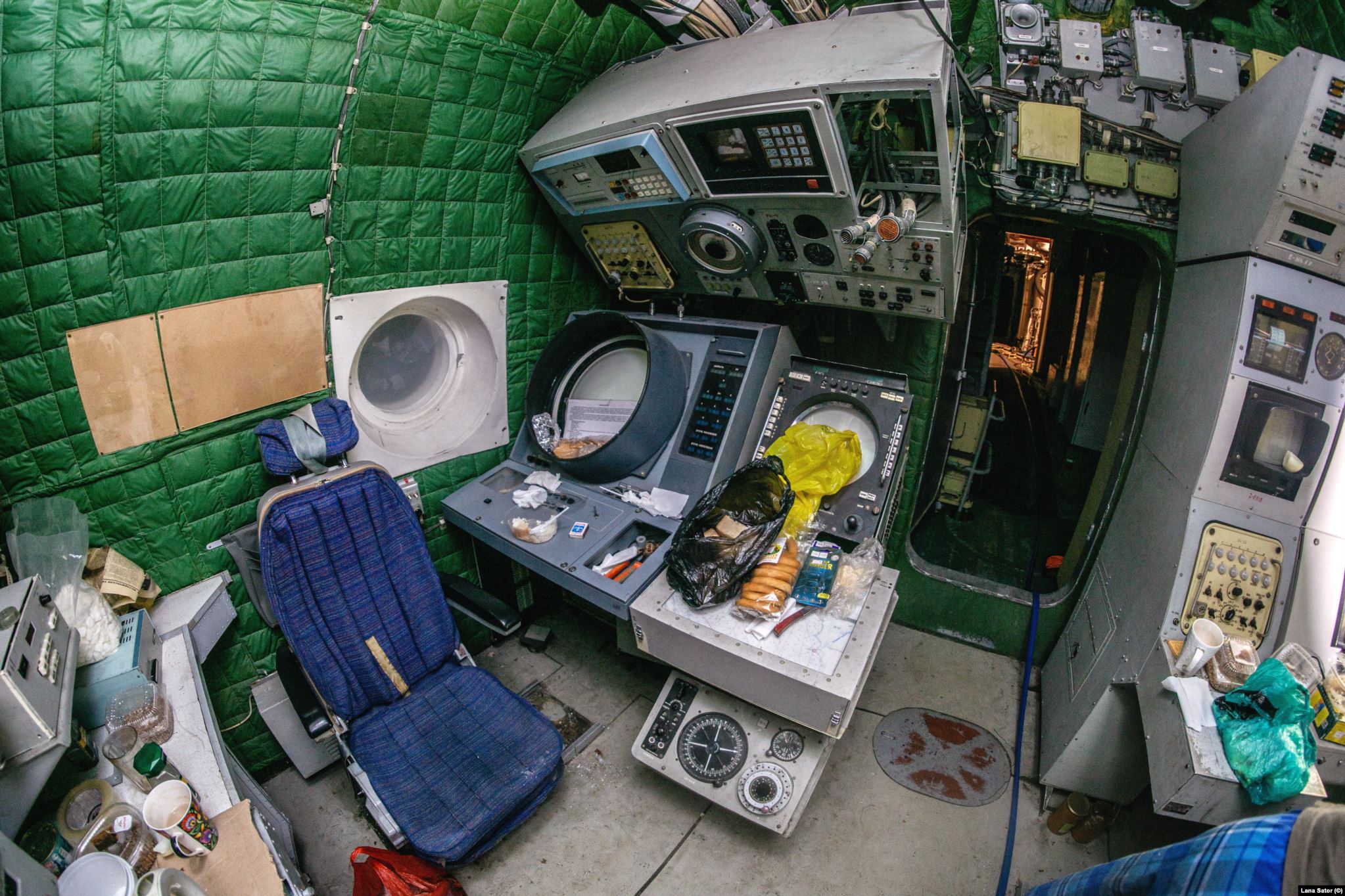 Ekranoplan: The Only Lun Ever Built, Lies Stranded in the Caspian Sea ...