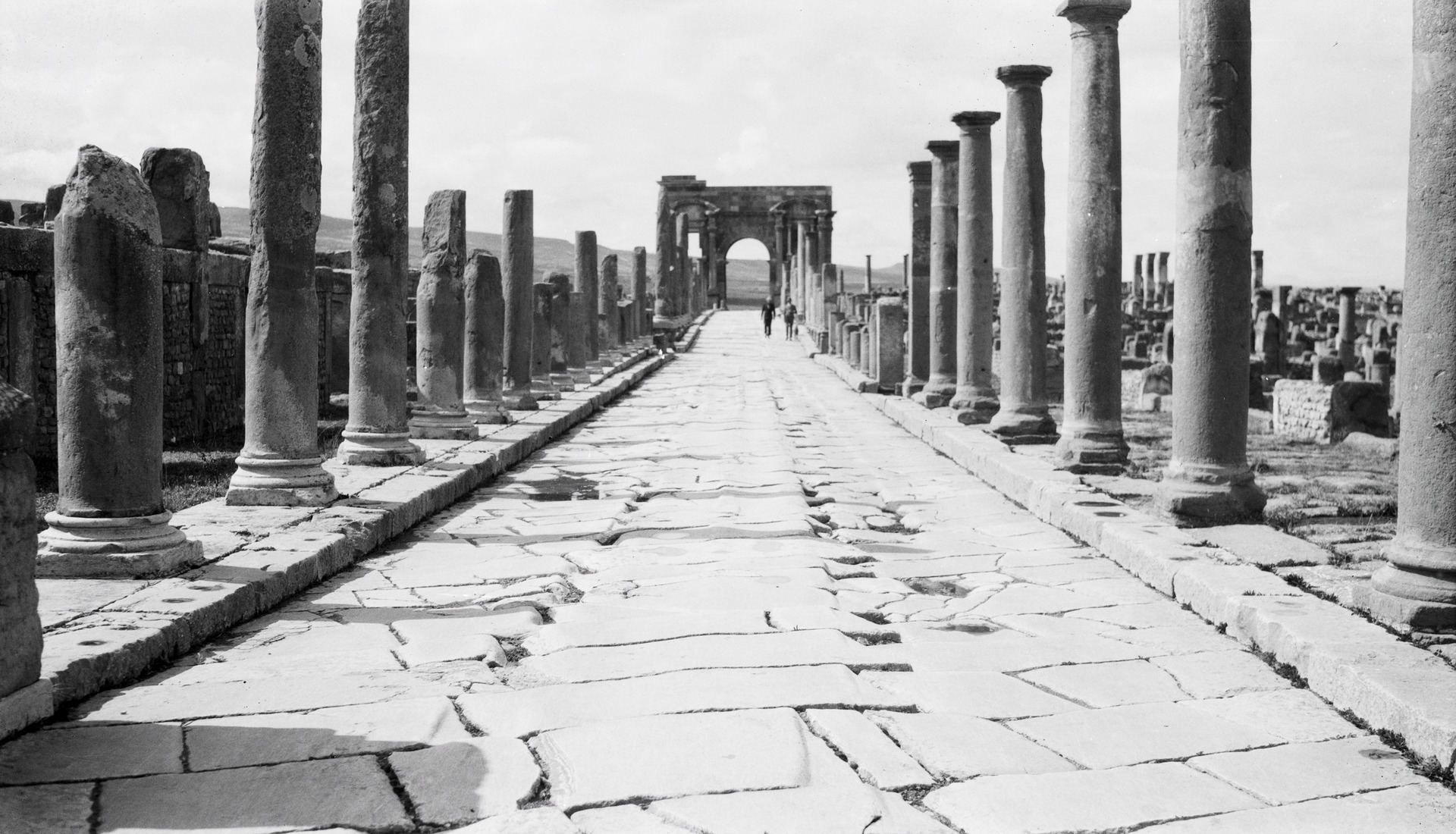 Roman Ghost City: The Incredible Outpost Buried in the Sands for 1000 ...