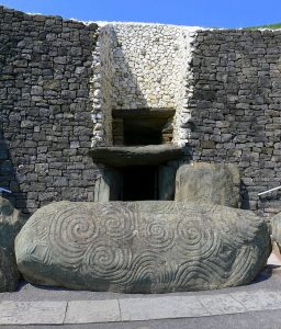 Irish Neolithic Tomb one of the Oldest Monument in THE World | The ...