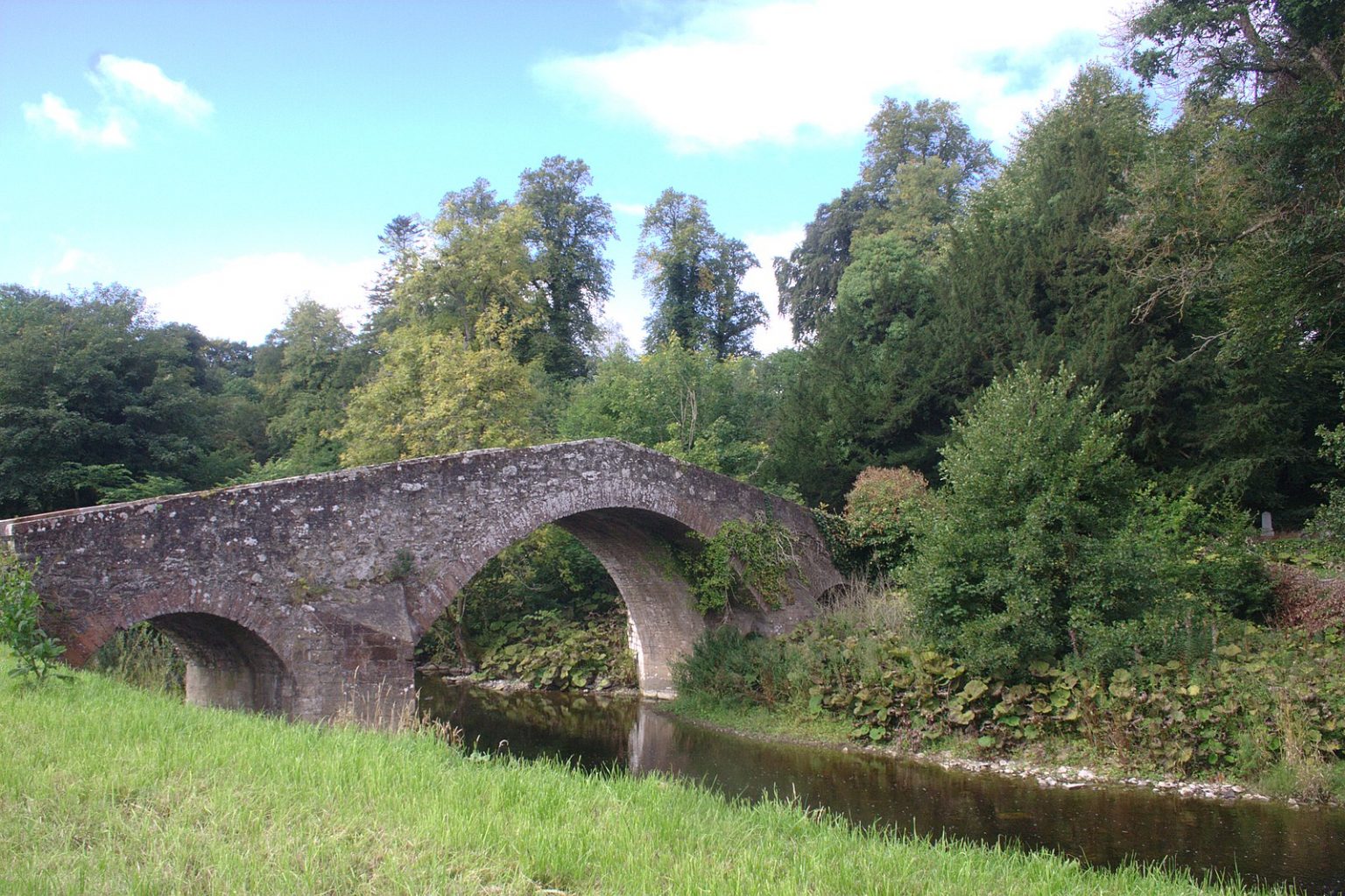 Lost Medieval Bridge That Transported Kings & Queens Re-Emerges | The ...