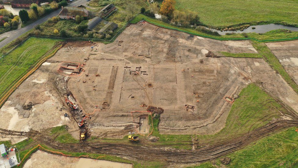 One of the Best Preserved Elizabethan Gardens Discovered | The Vintage News