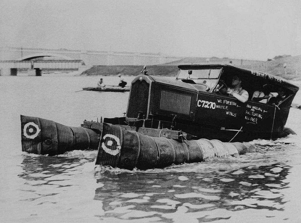 Bizarre Transportation From The Past, From Dump-Truck Swimming Pools To ...