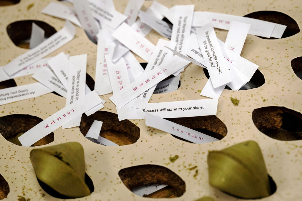 Crack Into Some Unexpected Facts About Fortune Cookies | The Vintage News