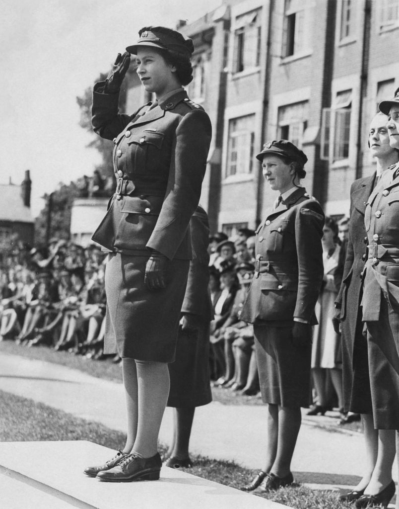 Queen Elizabeth II Was The Only Current Military Commander Who Also ...