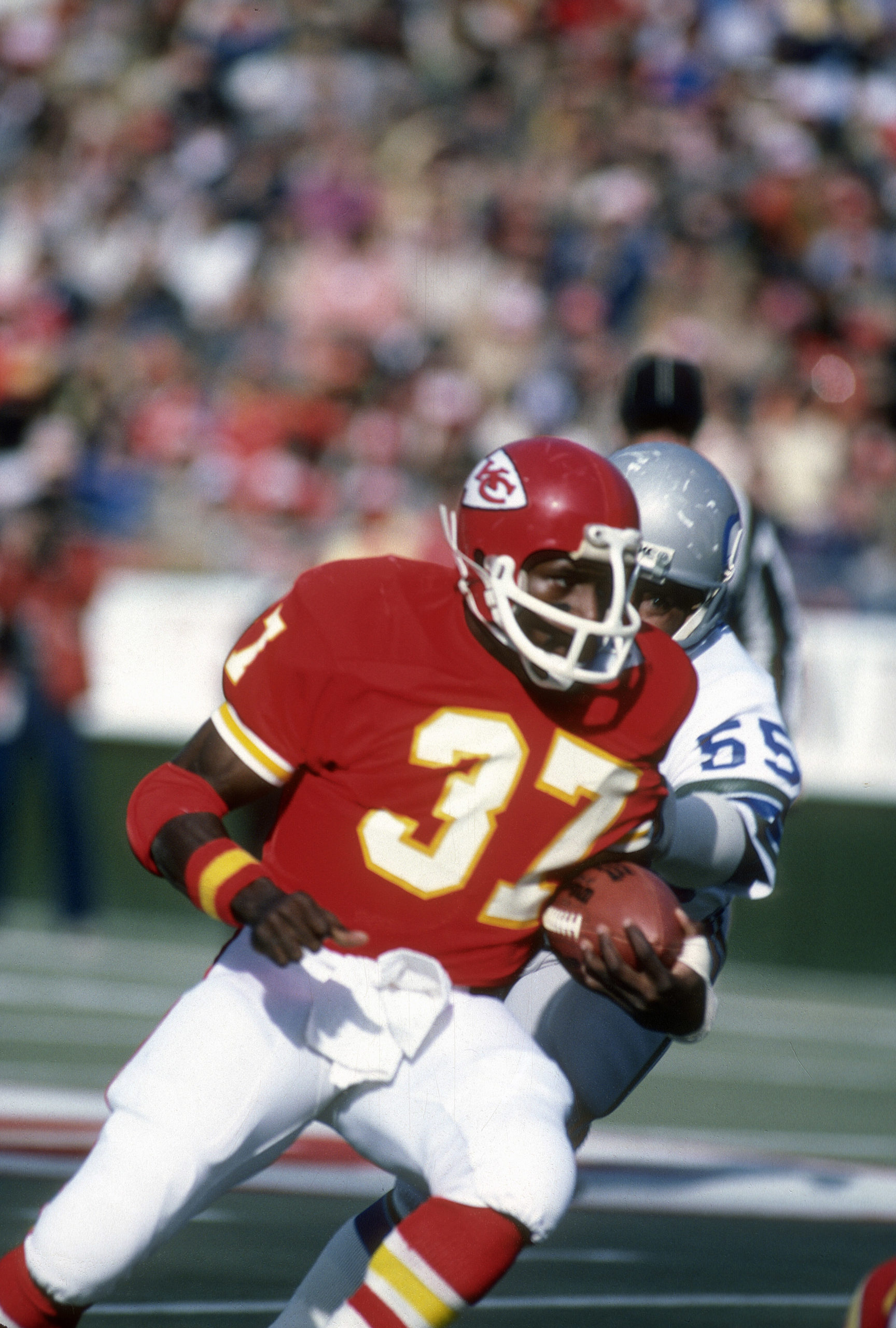Pro Football Player Joe Delaney Gave His Life Trying to Rescue Three ...