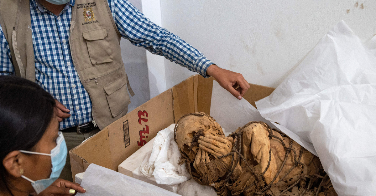 The 1,000-Year-Old Remains of a 'Petrified' Man Unearthed in Peru | The ...