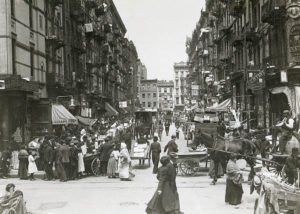 These 20 Photos Tell the Horrific History of New York's Tenements