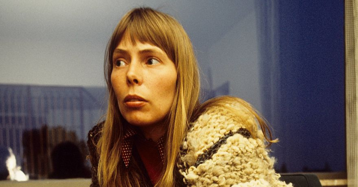 'Like Night and Day': The Decades-Long Feud Between Bob Dylan and Joni ...