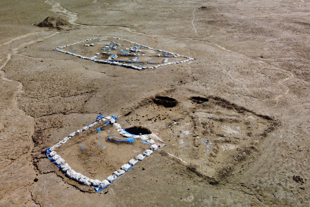 5,000-Year-Old Tavern, Beer Recipe, and Brewery Discovered in Iraq ...