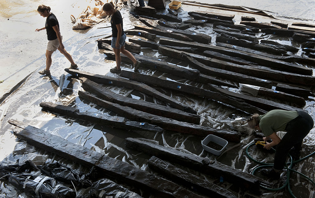 Centuries-Old Ship Found Beneath the Ruins of the World Trade Center ...